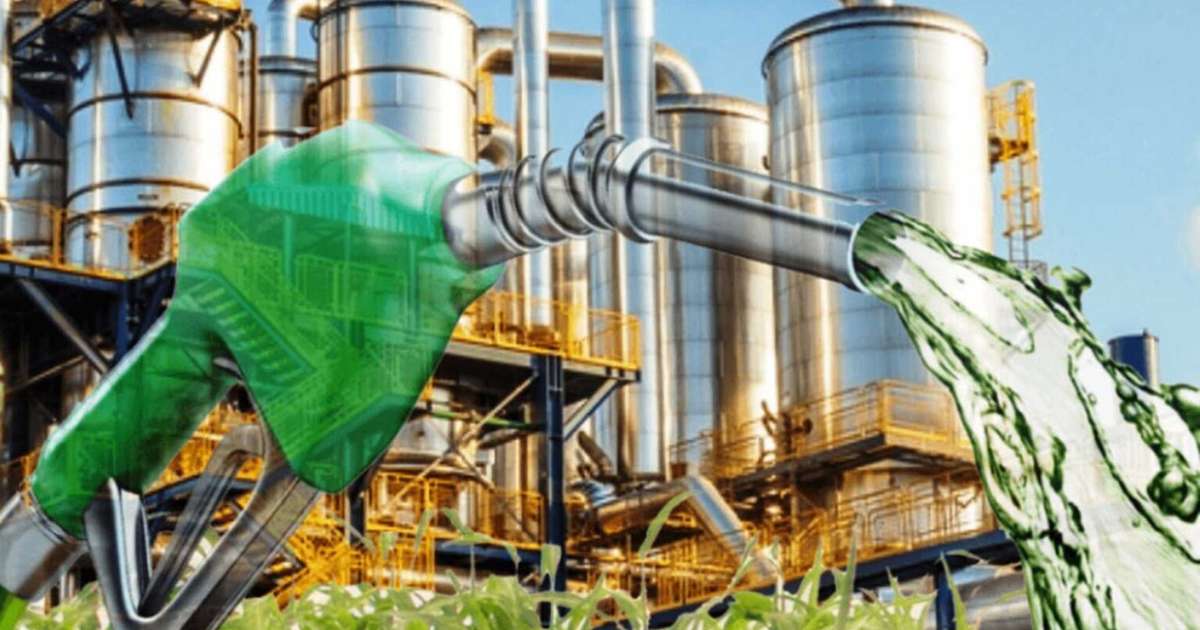 Governo quer aumentar mistura de etanol para 32% na gasolina ainda em 2026