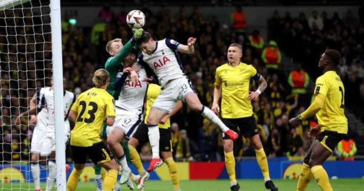 Tottenham vence Elfsborg com dedo do técnico e vai direto às oitavas da ...