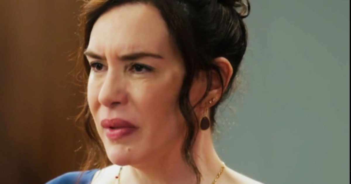 Maria Clara Spinelli anuncia fim da carreira: 'Ser desprezada é pior do ...