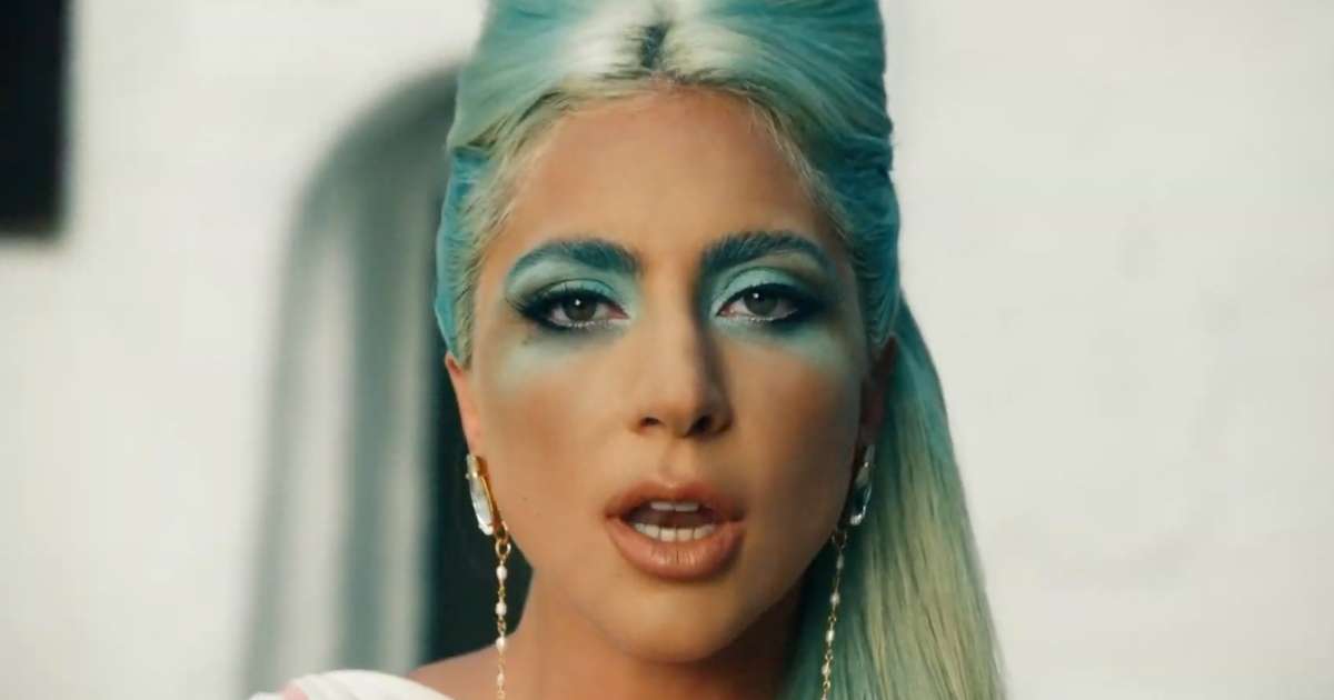 Lady Gaga confirma show gratuito em Copacabana