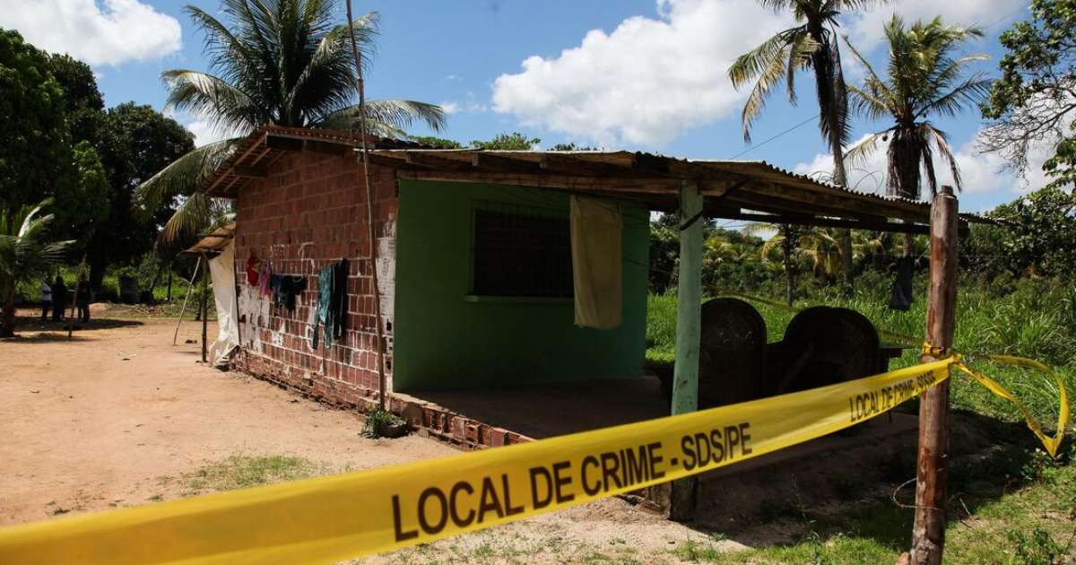 Chacina: seis pessoas da mesma família são assassinadas a tiros em ...