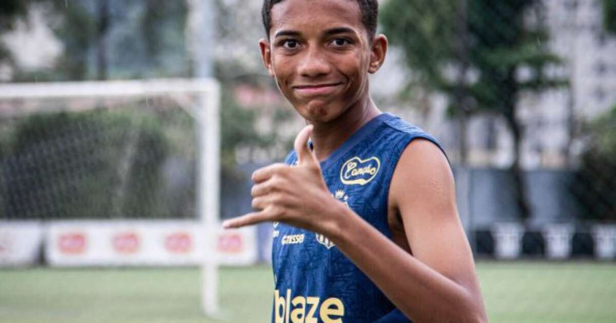 Santos inscreve filho de Robinho no Campeonato Paulista