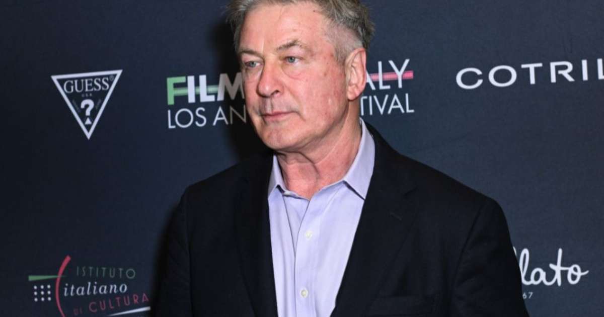Alec Baldwin é diagnosticado com transtorno de estresse pós-traumático ...