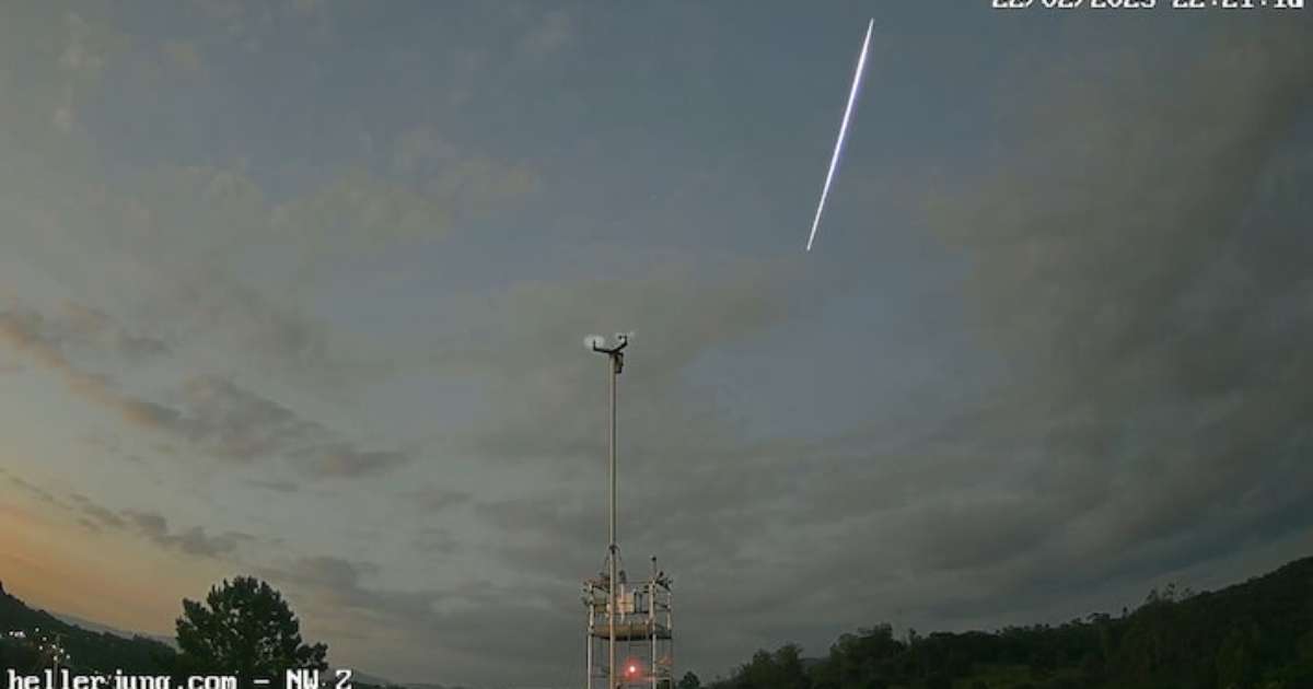 Vídeo: raro meteoro 'Fireball' é visto no céu do Rio Grande do Sul
