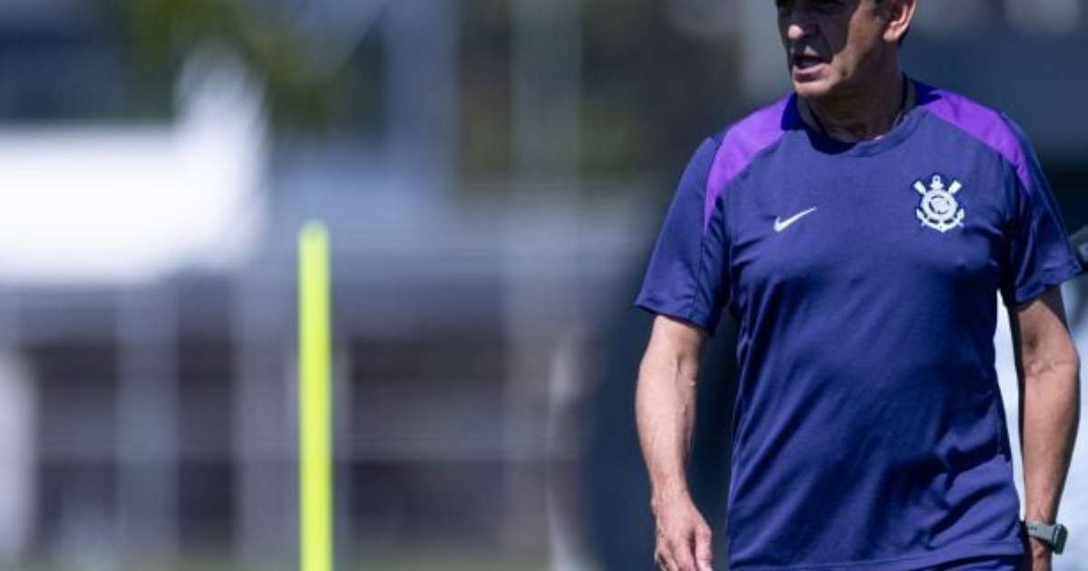 Ramón Díaz corre risco de demissão no Corinthians