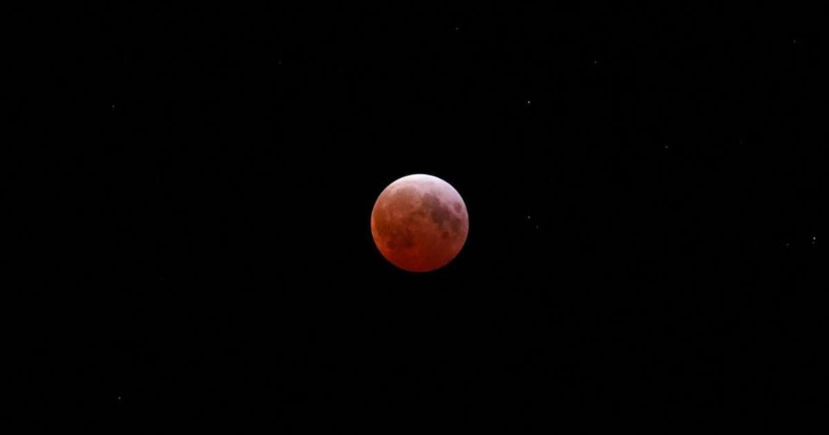 Eclipse Lunar Total com Lua de Sangue: Veja Ao Vivo do Brasil Gratuitamente