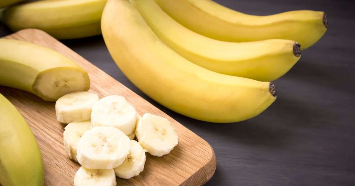 Banana para emagrecer; entenda como a fruta pode te ajudar nesse processo