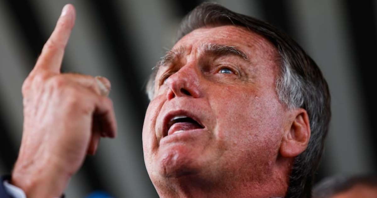 Bolsonaro ironiza Alexandre de Moraes e Lula em publicação em homenagem ...