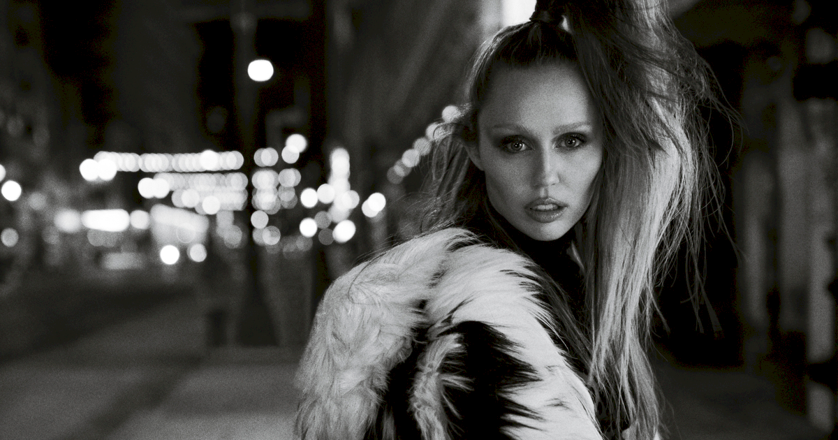 Miley Cyrus: confira os detalhes do inédito single 'End Of The World ...