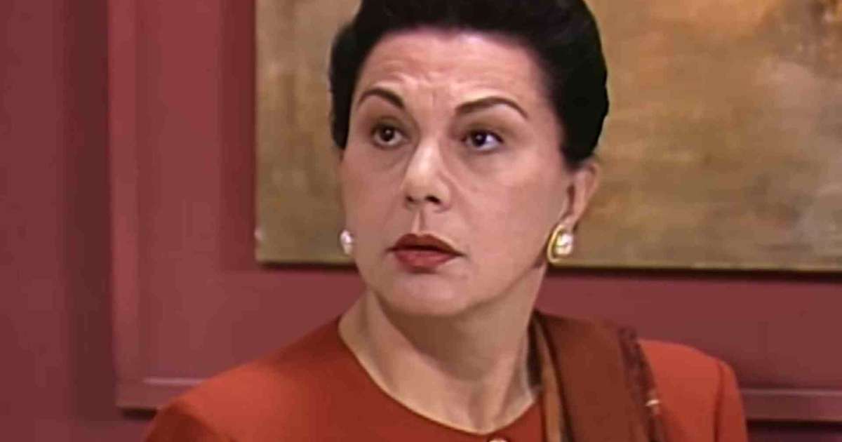 'História de Amor': Rafaela se choca ao fazer descoberta sobre Joyce