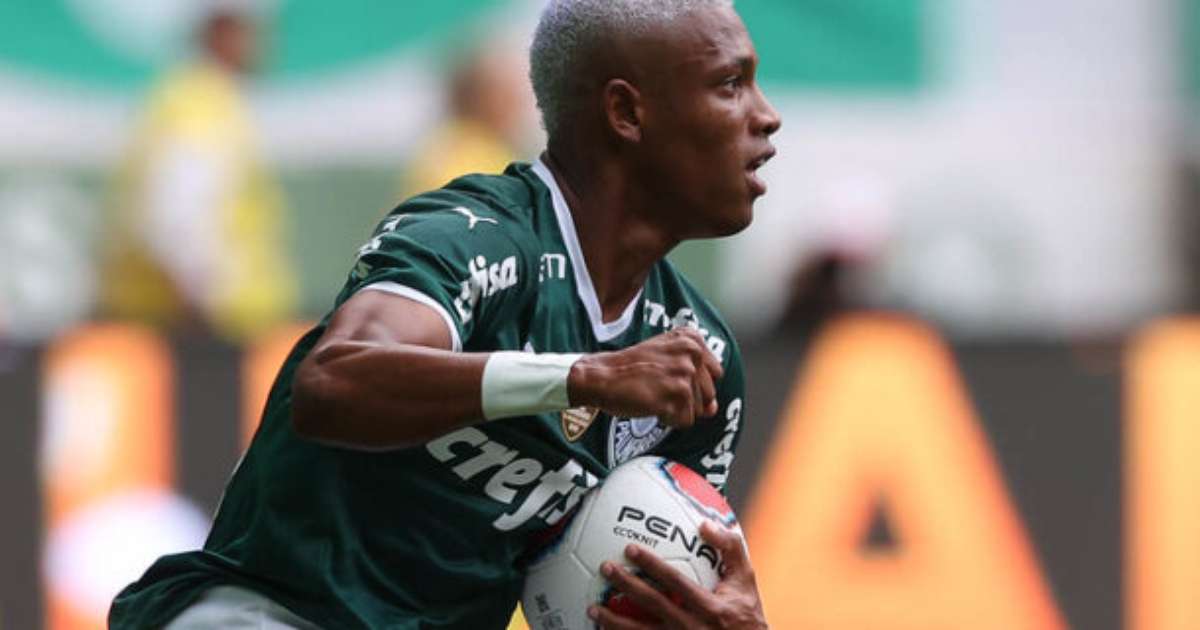 Danilo, ex-Palmeiras e multicampeão com Abel, veste camisa de outro clube da Série A