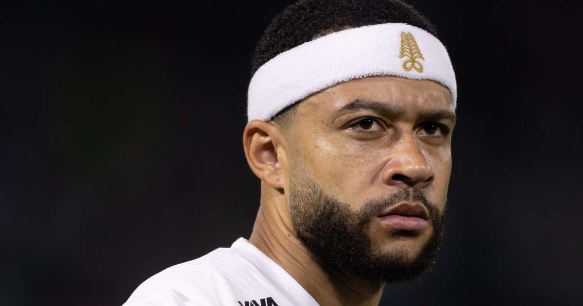 Memphis revela se teve influência na saída de Ramón do Corinthians