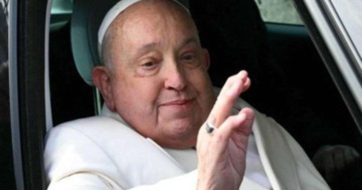 Vaticano prepara cerimônia histórica para velório de Papa Francisco ...