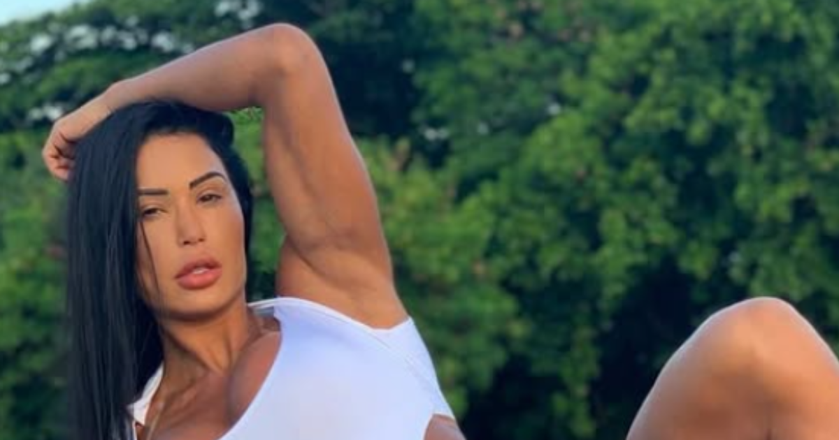 Gracyanne Barbosa revela que mora com a mãe de Belo