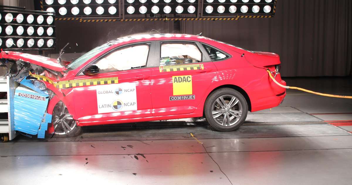 Volkswagen Jetta obtém cinco estrelas no teste de impacto do Latin NCAP