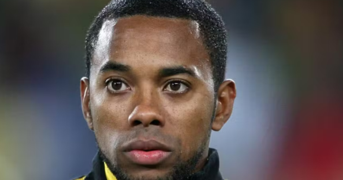 Justiça nega pedido de redução de pena de Robinho