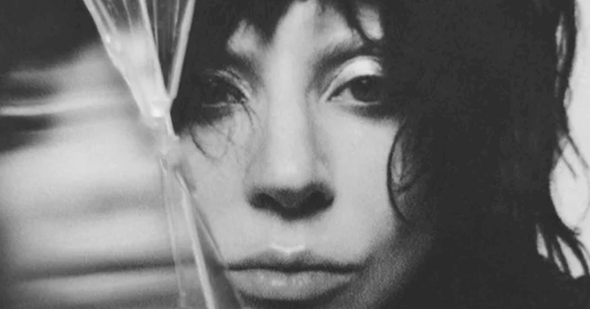Lady Gaga lança 'Mayhem' em disco de vinil 'Picture disc'