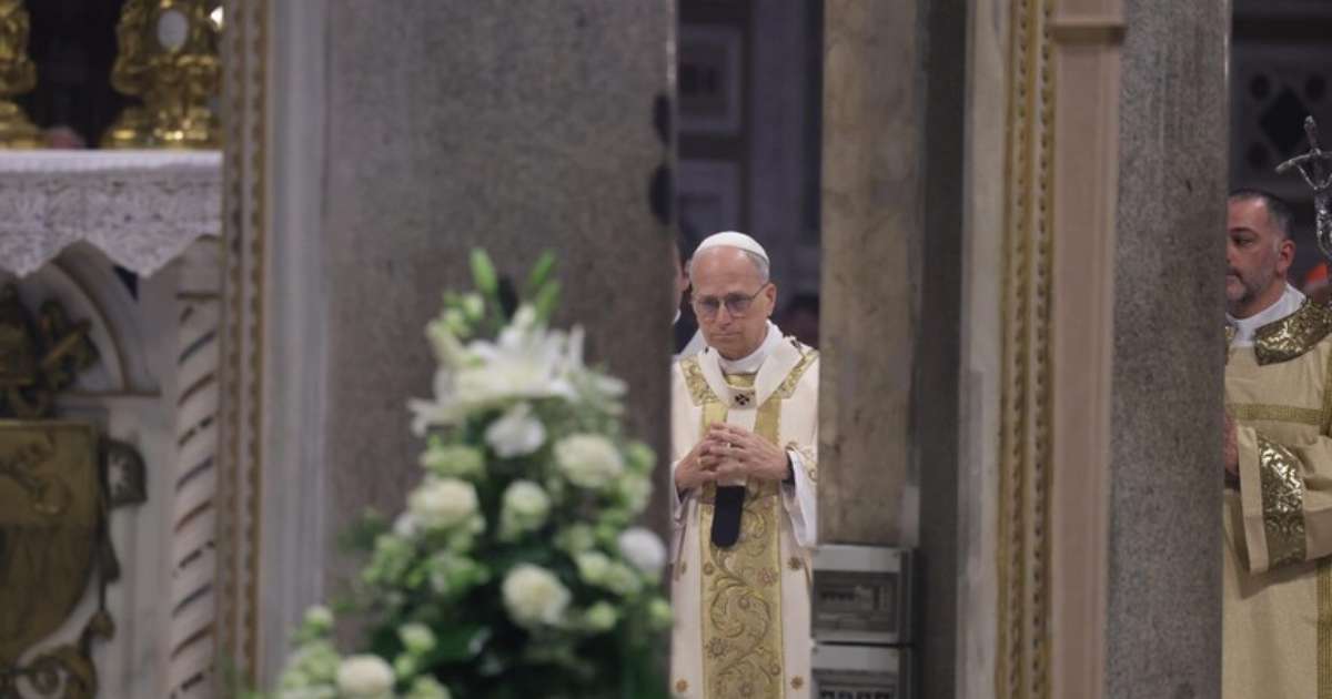 Em posse, papa Leão XIV define Roma como 'grande casa aberta'