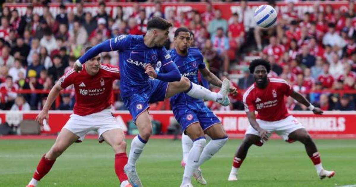 Chelsea vence Nottingham, se garante na Champions e deixa o rival em 7º