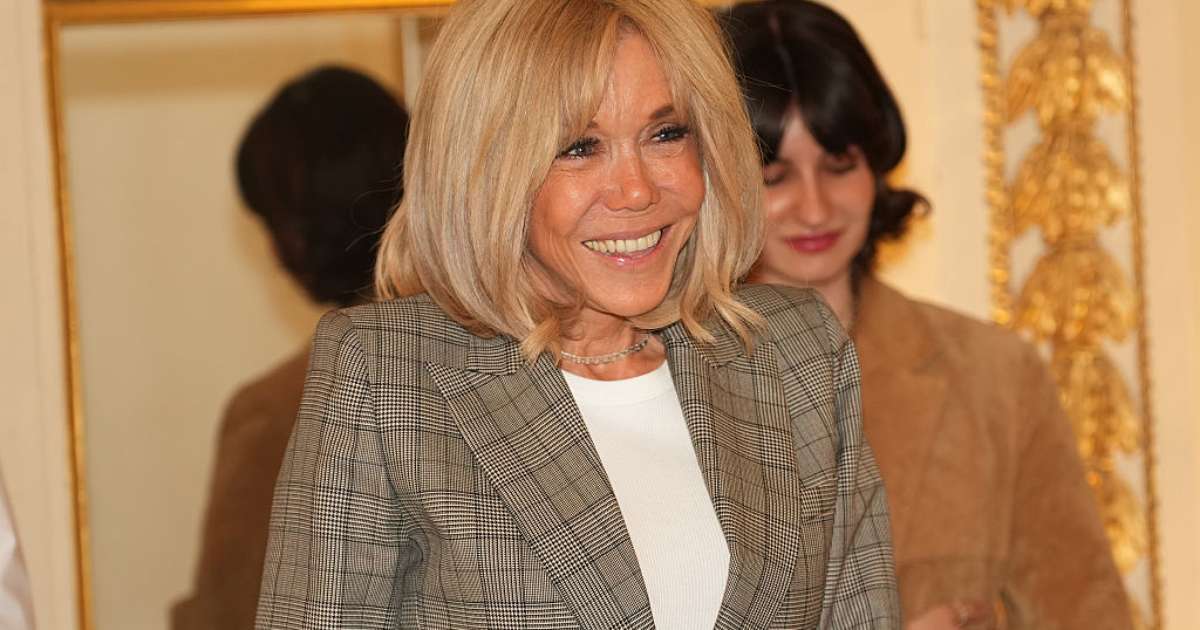 Brigitte Macron: quem é a primeira-dama que deu ‘empurrão’ no ...