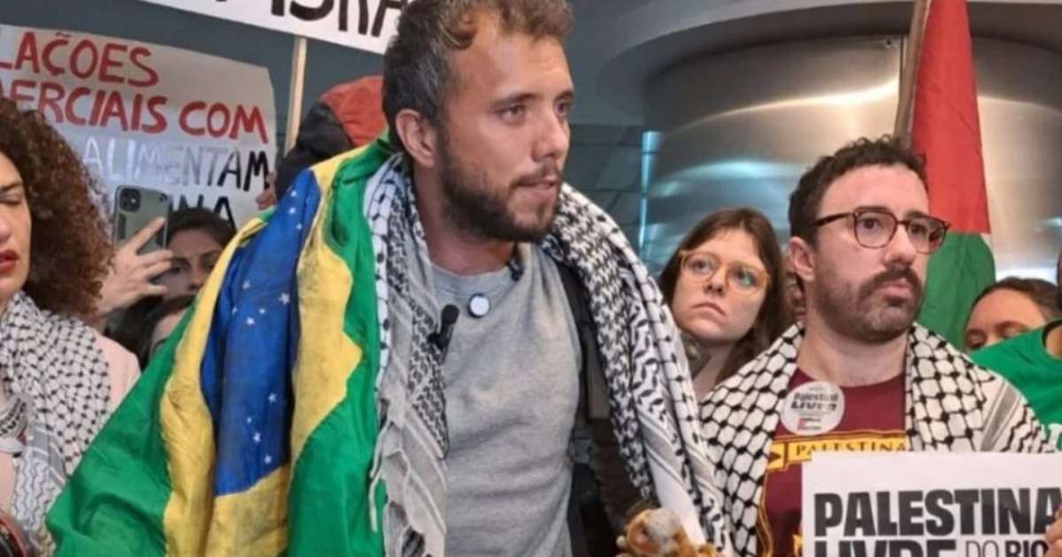 Ativista Thiago Ávila volta ao Brasil após prisão em Israel