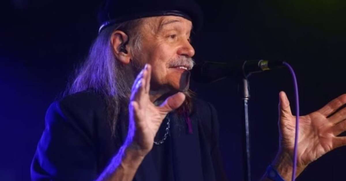 Como ele está? Famoso cantor sofre grave acidente após dormir ao volante