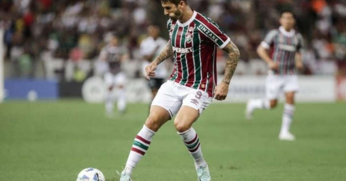 Torcedores do Fluminense iniciam movimento de apoio a Everaldo no Mundial