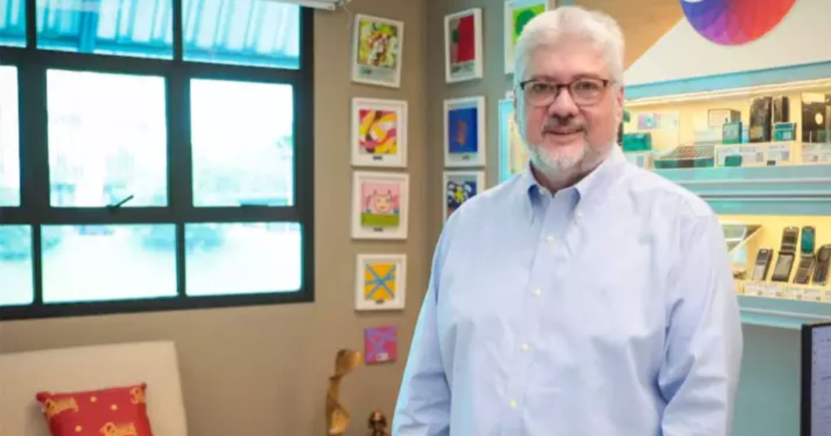 Sobrinho de Silvio Santos deixa o SBT após 45 anos e é substituído por ...