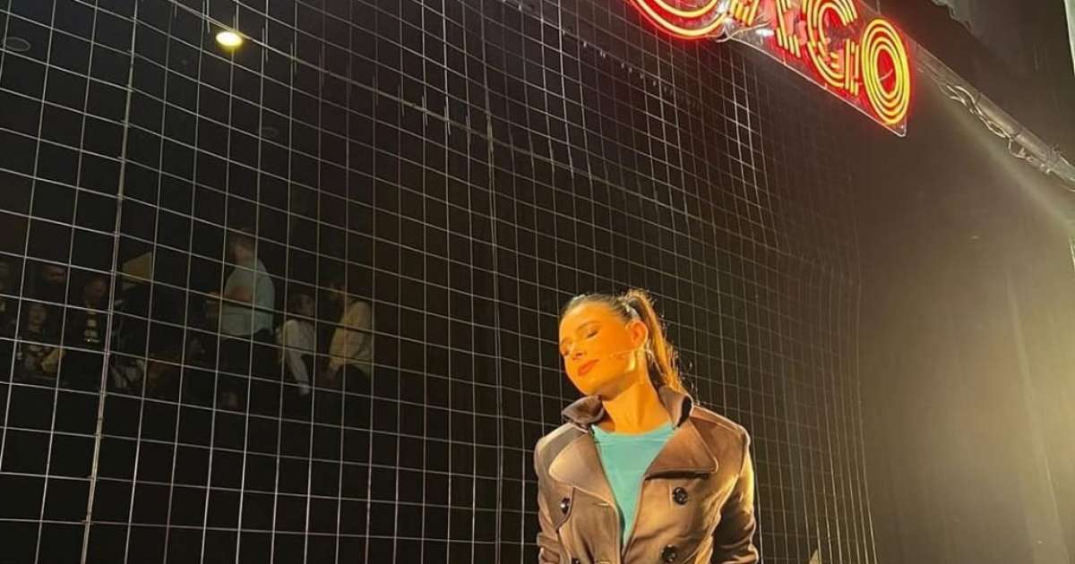 Hannah Assayag foi Kitty em montagem do musical Chicago e celebra ...