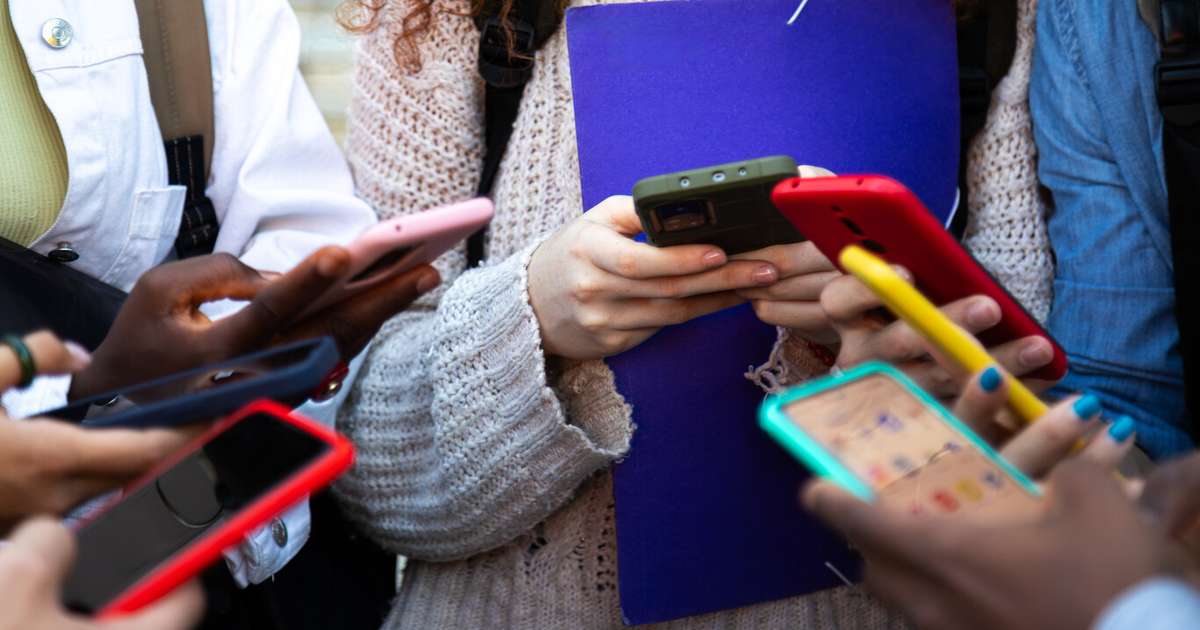 Seu filho é um screenager? Entenda o que significa o termo que descreve ...