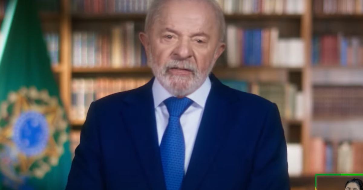 Lula defende soberania brasileira e ataca 'traidores da pátria' em pronunciamento