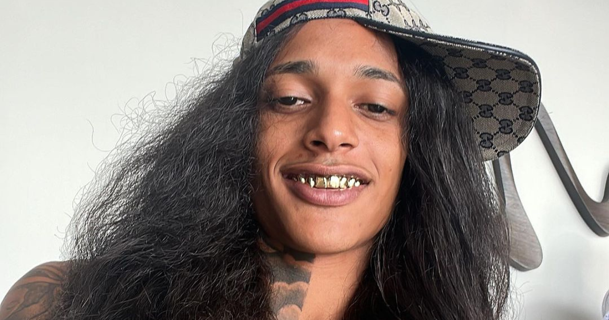 Noiva do Oruam reuniu mais de 20 pessoas pra orar pelo rapper