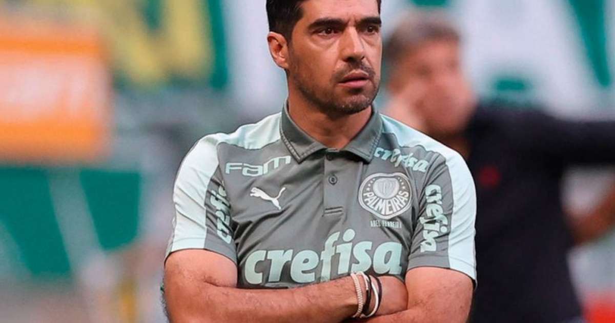 Vídeo: forma como Abel deixa coletiva após derrota do Palmeiras viraliza