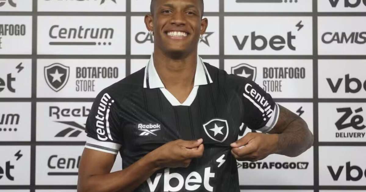 Novo reforço do Botafogo deve estrear contra o Cruzeiro, segundo técnico