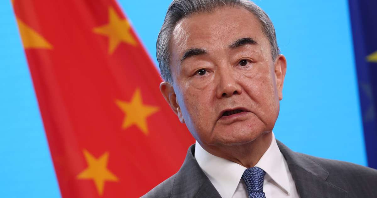 China apoia Brasil contra tarifas e defende soberania e comércio