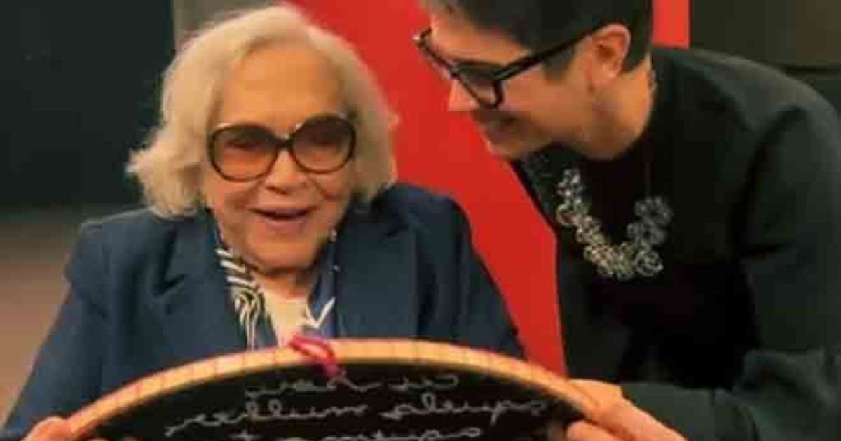 Tia Celina da primeira versão de 'Vale Tudo' faz 96 anos e recebe homenagem