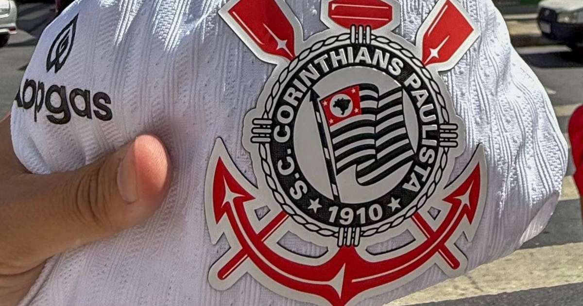 Ele foi emprestado pelo Corinthians, mas está há 4 meses sem ser utilizado