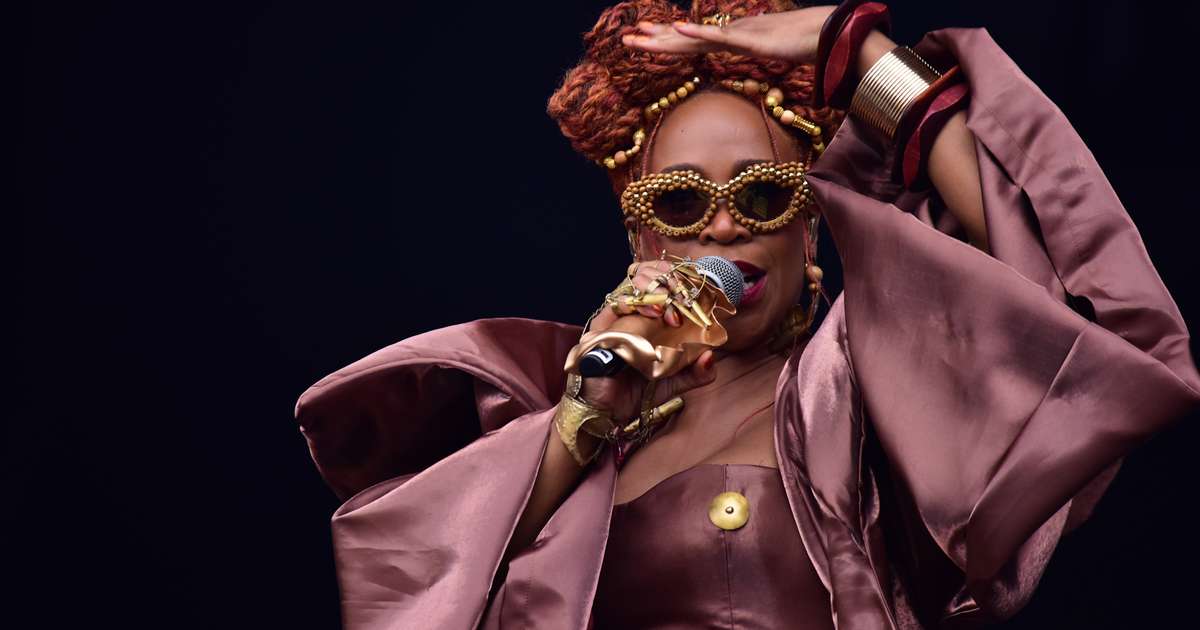 Karol Conká rebate críticas e celebra legado no rap com novo show no ...