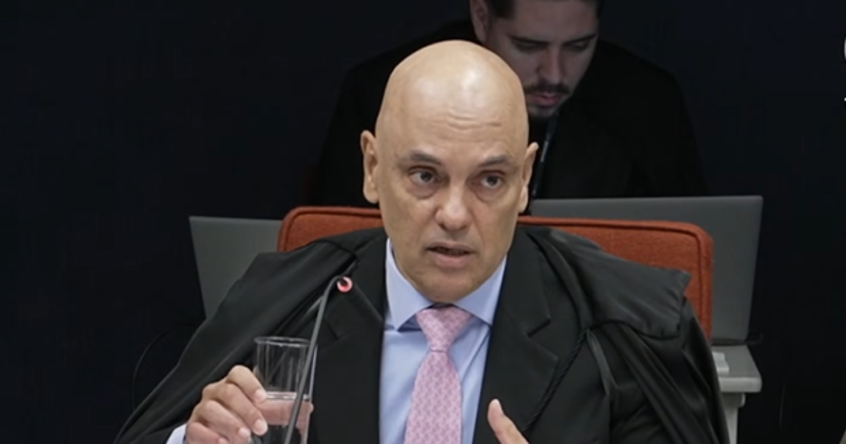 Alexandre de Moraes rebate defesa de Augusto Heleno e critica advogados no STF