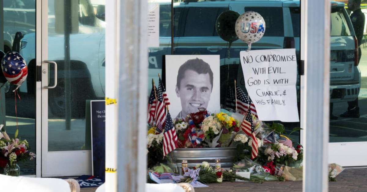 Trump pode usar morte de Charlie Kirk 'para mostrar que a América está sitiada', alerta especialista