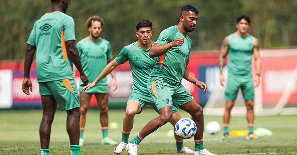 Fluminense x Corinthians: onde assistir, escalações e arbitragem