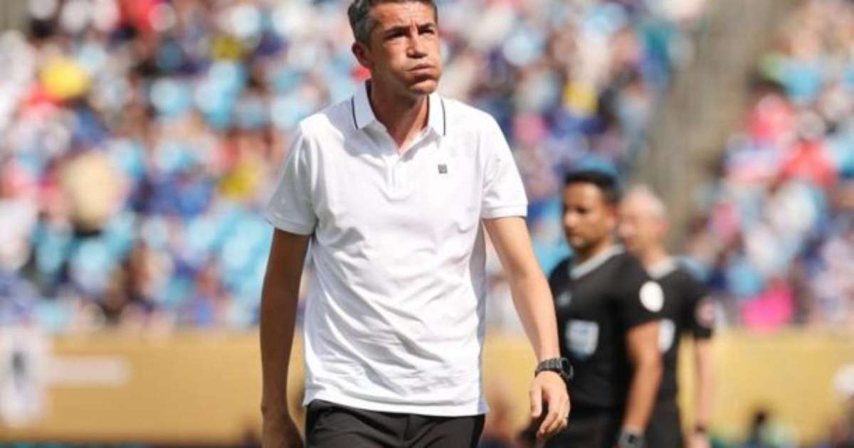 Bruno Lage é demitido do Benfica após derrota na Champions