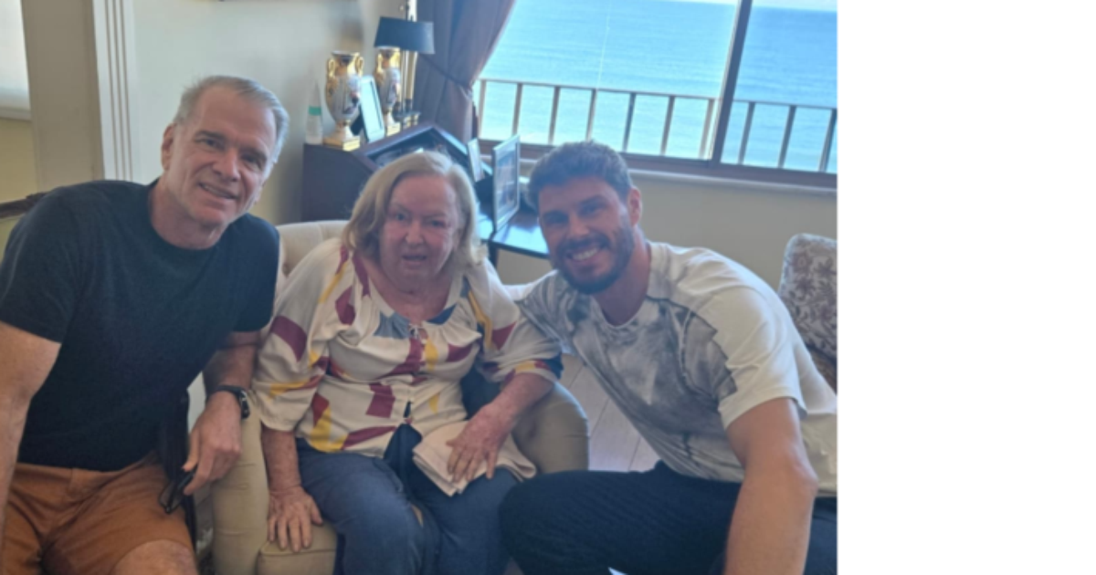 Morre Maria Ângela Rocha de Rezende, mãe do técnico Bernardinho, aos 90 ...