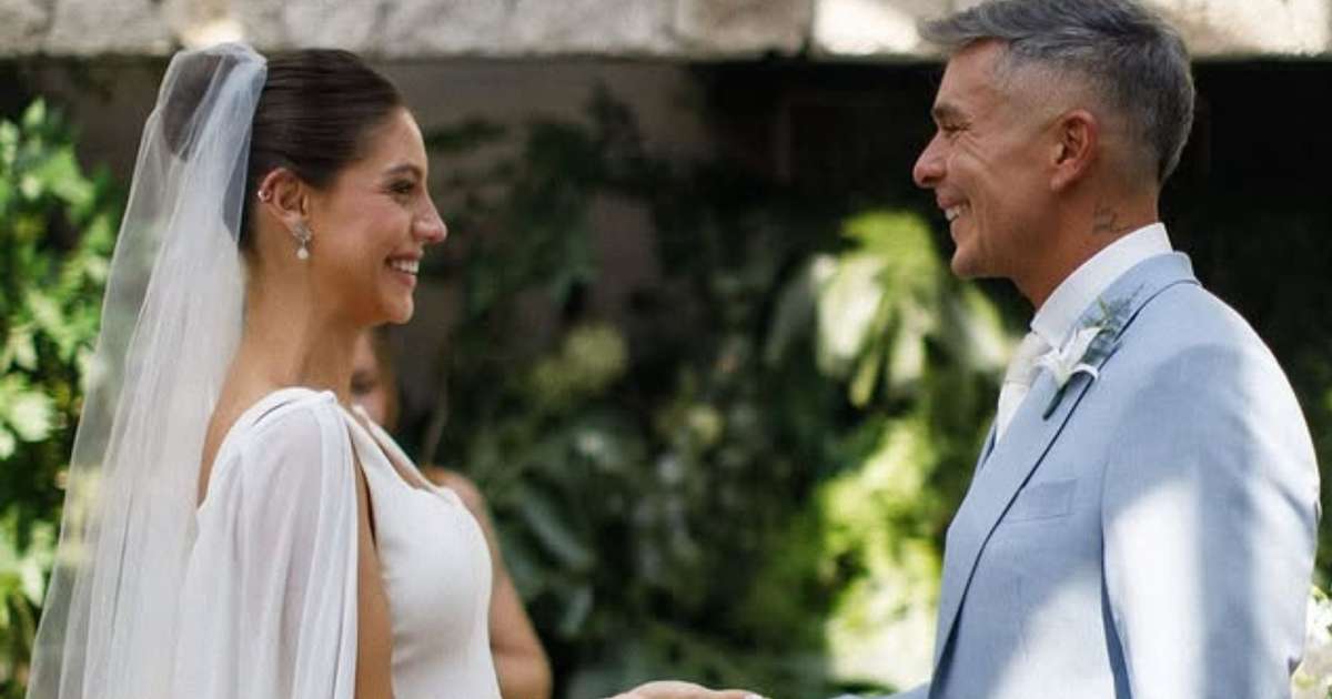 Ivan Moré se casa com Giovanna Lemos e explica escolha da data; veja fotos