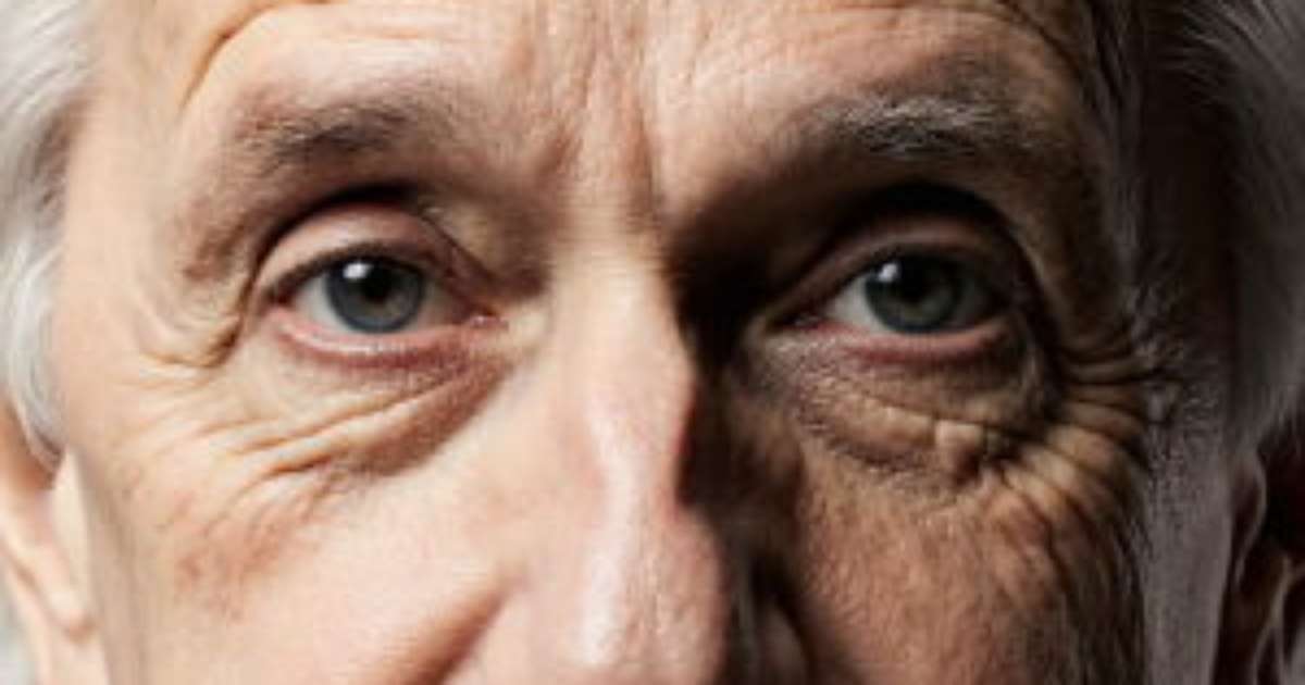 Descoberta espetacular: Telescópio confirma previsão de Einstein com Anel Cósmico raro