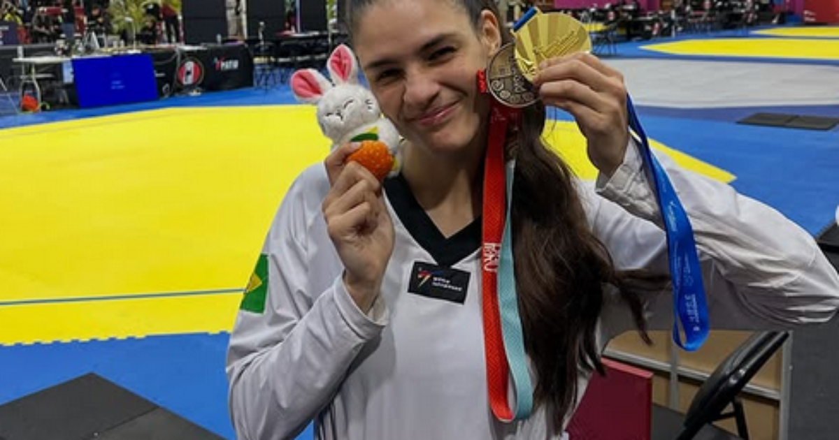 Brasileira Maria Clara Pacheco lidera ranking mundial de taekwondo 57kg