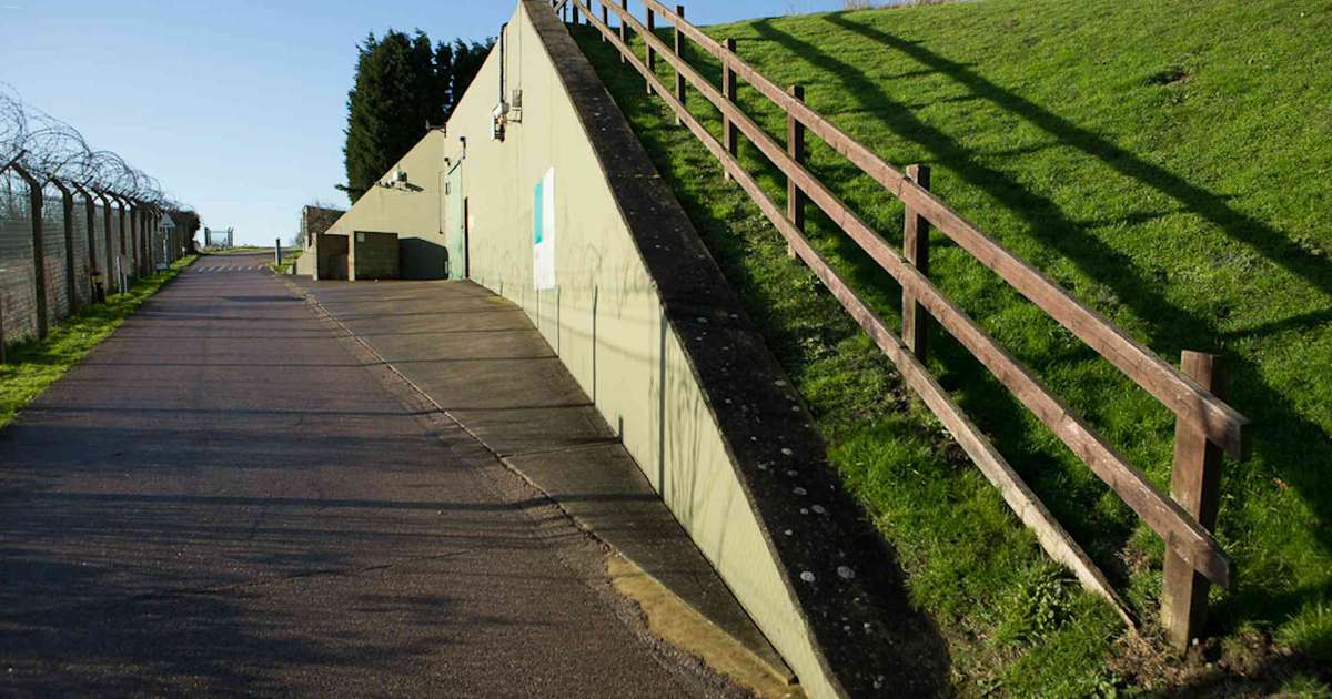 Fortalezas de dados: bunkers, minas e montanhas estão sendo transformados para proteger o "novo ...