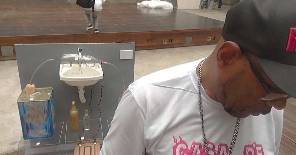 Maria Louca: a polêmica pinga artesanal e clandestina dos presídios