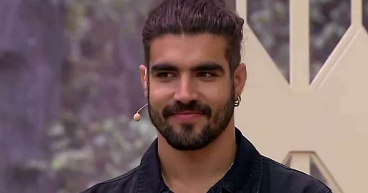 Ex-Fazenda expõe momento íntimo com Caio Castro: 'Transa contracenando'