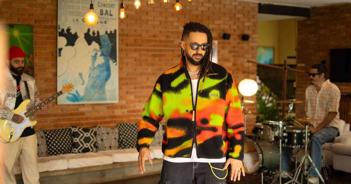 Destaque do pop reggae, Julies lança a romântica "Quando o Amor Chamar"